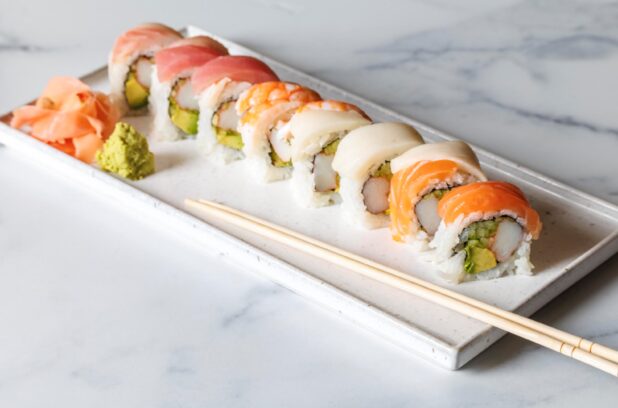 Kirei - Asian Restaurant | Sushi & Pizza | Gold Coast Chicago